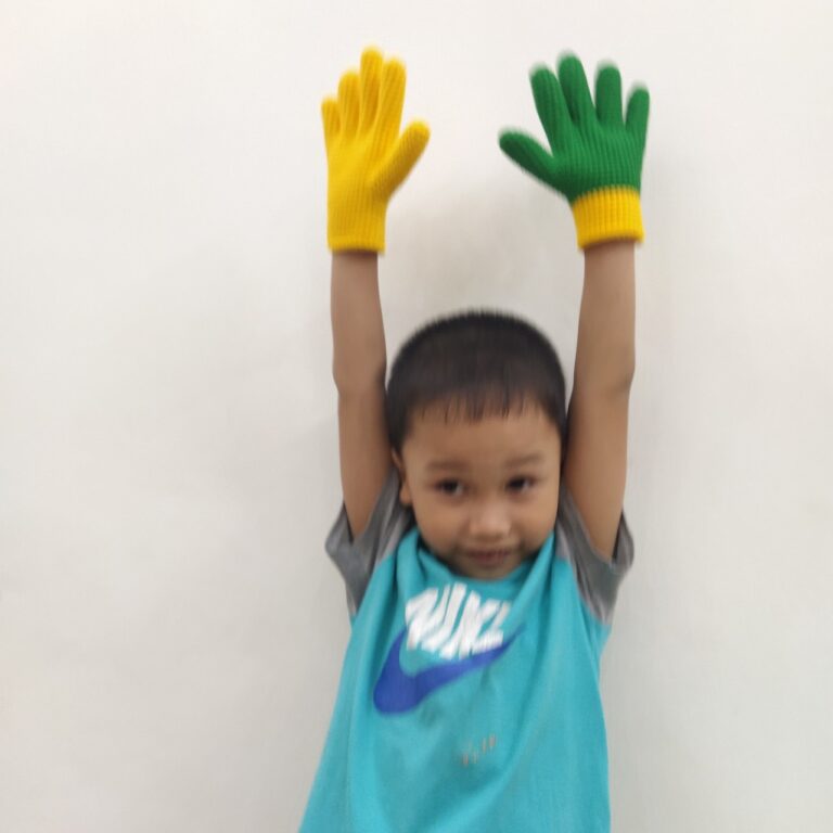 Poppy playtime player chapter 3, Grab pack poppy playtime